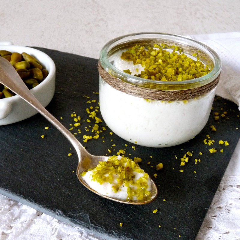Panna Cotta à la pâte de Pistache - cuisine bio avec du thé vert et du ...